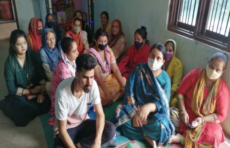 In J&K's Bhaga Village, Women SHGs Earn Livelihood During The Pandemic