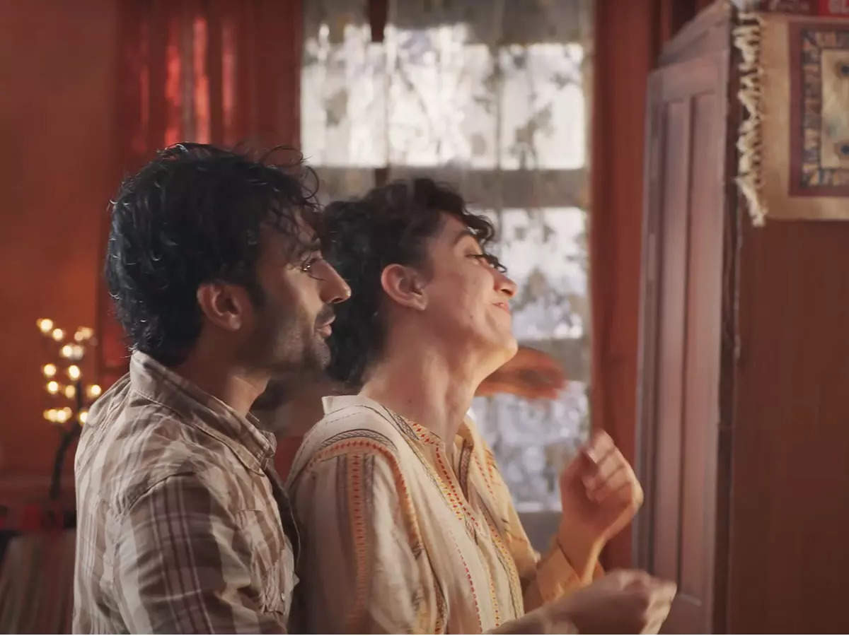 Joyland: A Love Letter To Pakistan, Its Culture, Food, Fashion And ...