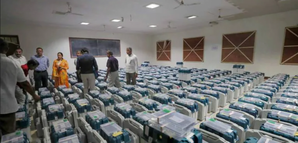 How To Vote: Electronic Voting Machines (EVMs) And First-Time Voters ...